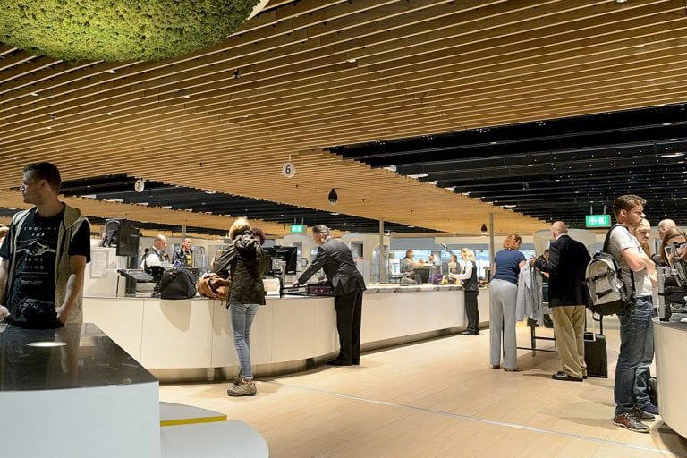 Privium Schiphol: Onze ervaringen en alle voordelen in 2025